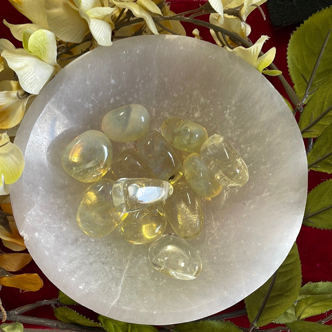 Yellow Obsidian Tumbled – Just Witchy's