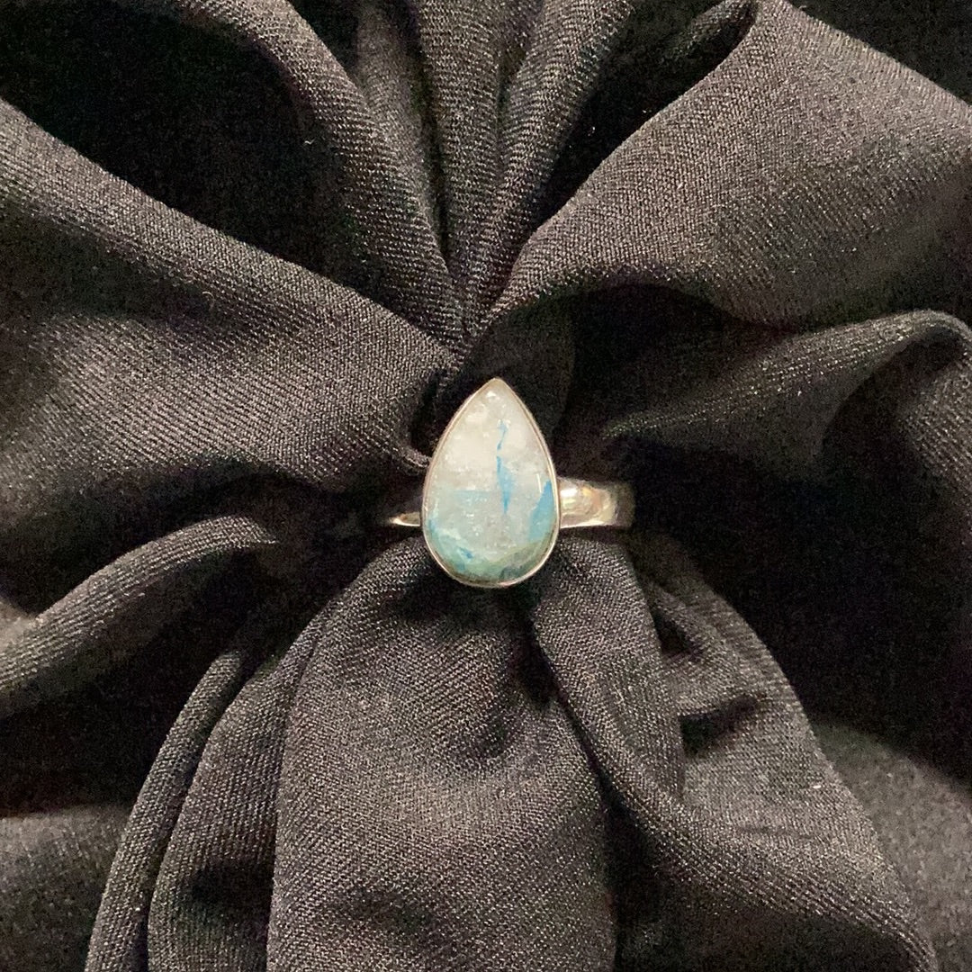 Quantum Quattro Teardrop Ring – Just Witchy's